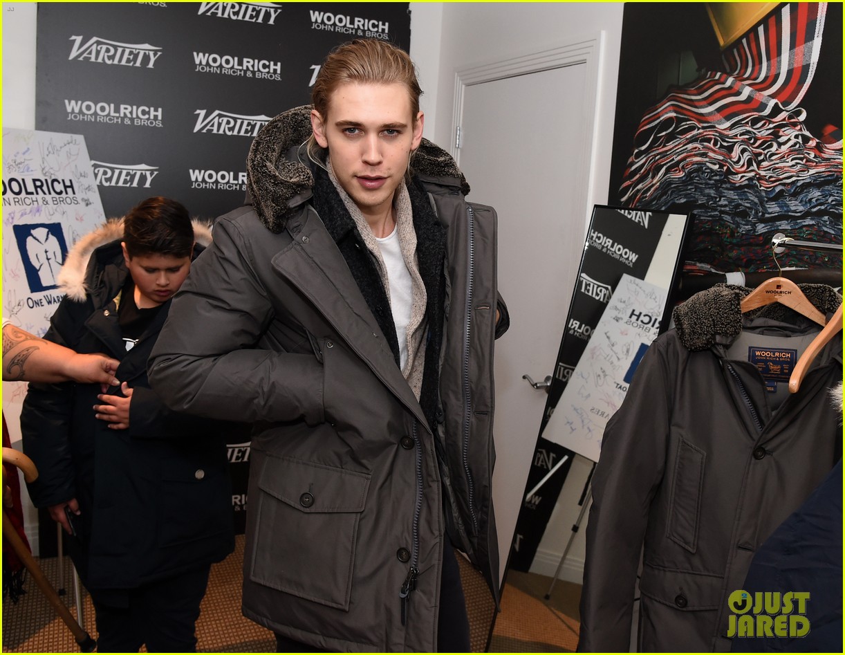 Austin Butler & Tyler Posey Team Up At Sundance 2016 For 'Yoga Hosers ...