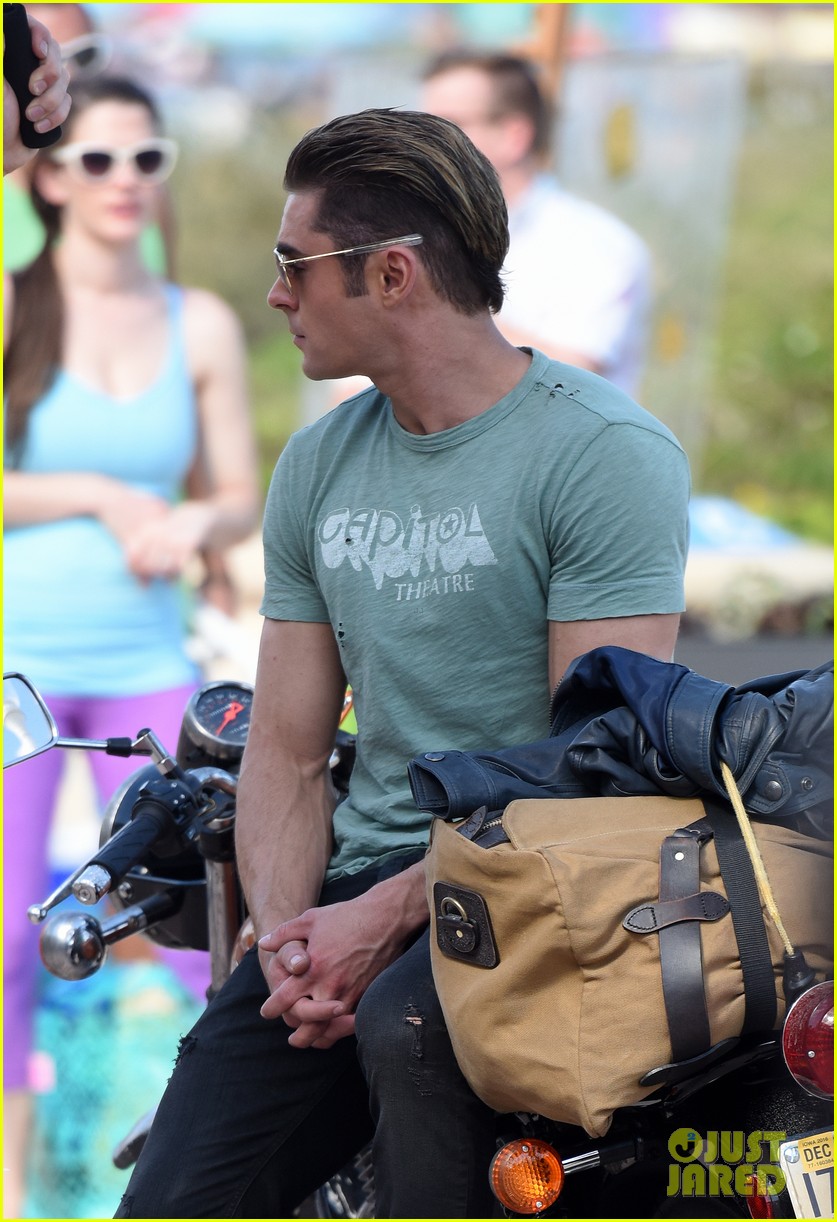 Zac Efron Introduces 'Baywatch' Character: Meet Brody! | Photo 935956 ...