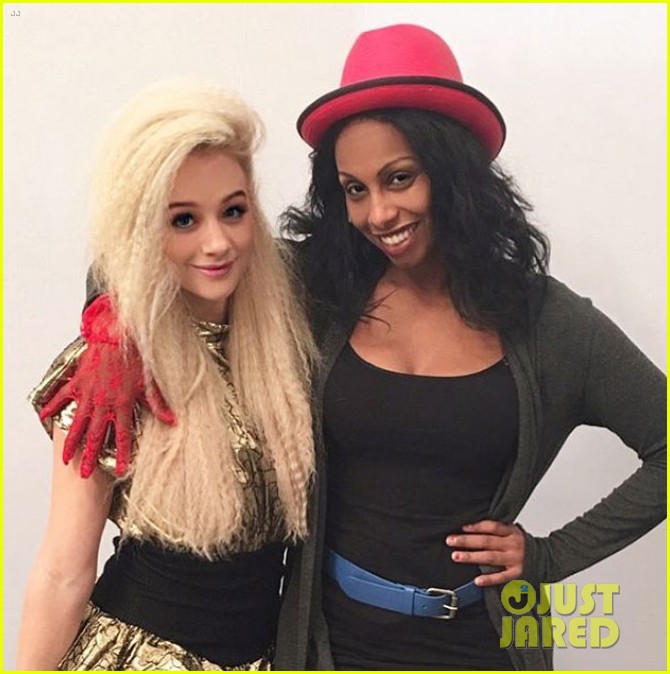 Did You Catch Mollee Gray in the Pepsi Super Bowl 2016 Commercial ...