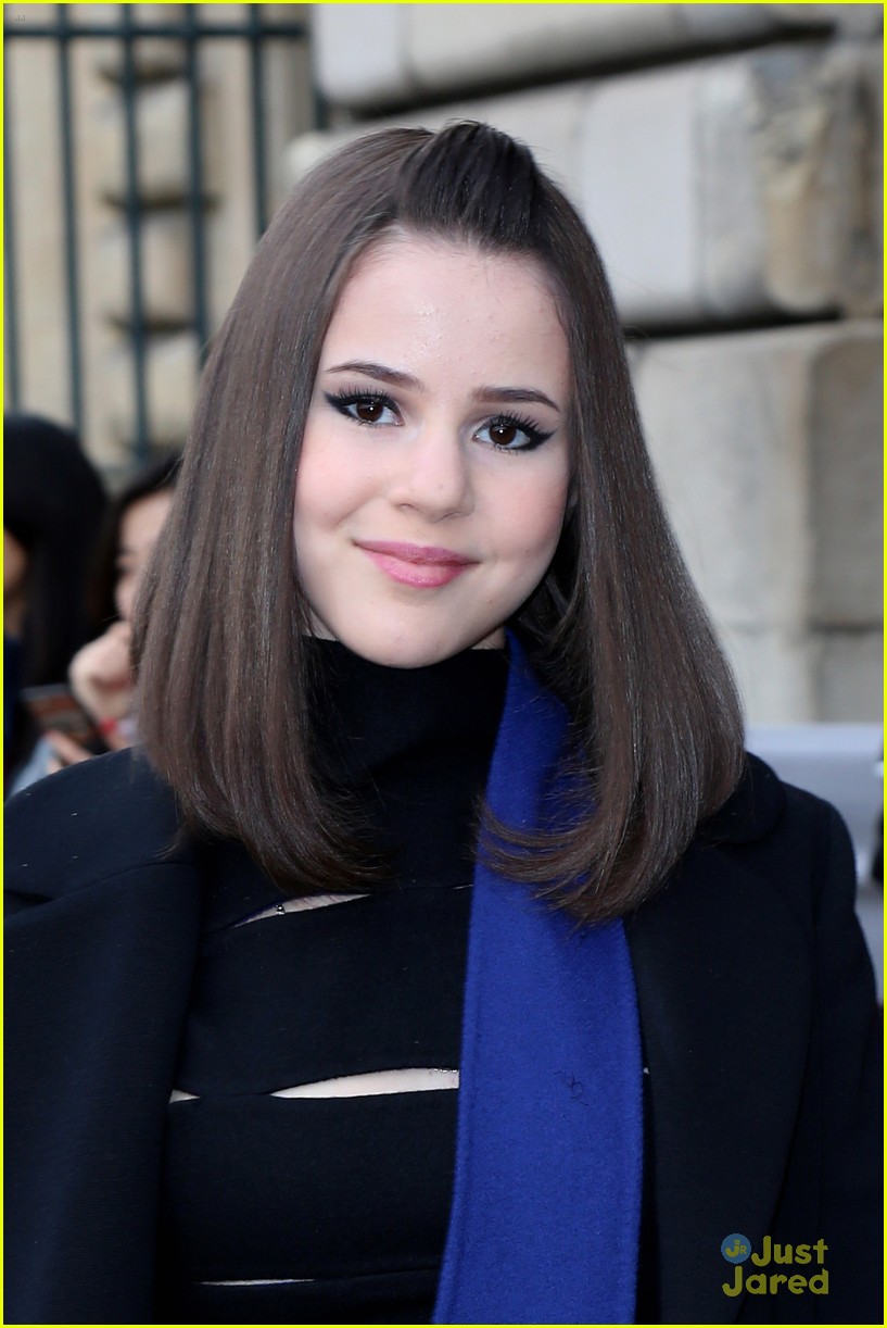 Kristina Bazan Wears Green Velvet Boots to Dior Show in Paris | Photo ...