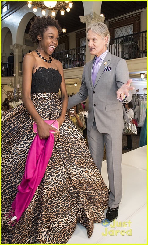 Laura Marano Joins TLC's Say Yes To The Prom Event; Makes Prom Dreams ...