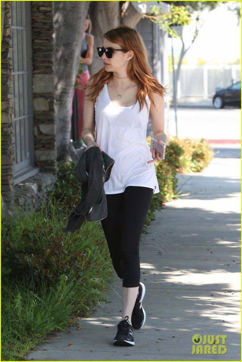 Emma Roberts Gets In a Monday Morning Workout! | Photo 955164 - Photo ...