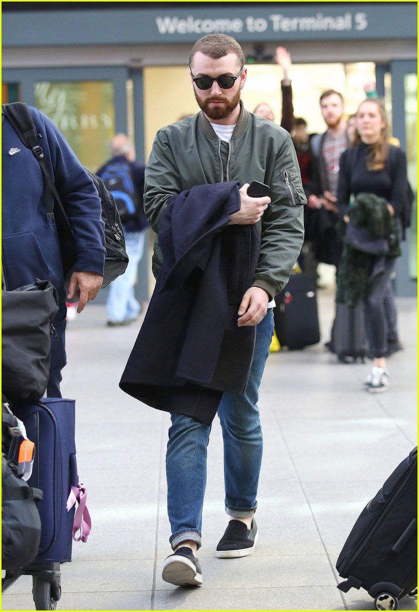Sam Smith Is Welcomed With Hugs Upon London Landing | Photo 952853 ...