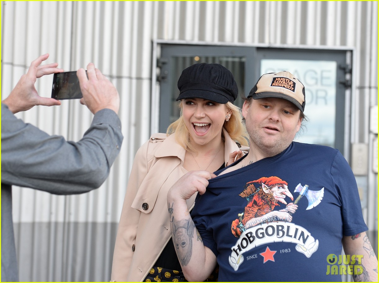 Pixie Lott Meets a Fan Who Has Her Face Tattooed on Himself! | Photo ...