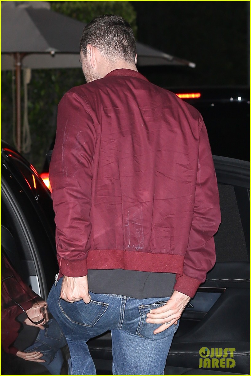 Sam Smith Enjoys Night Out With Friends | Photo 986287 - Photo Gallery ...