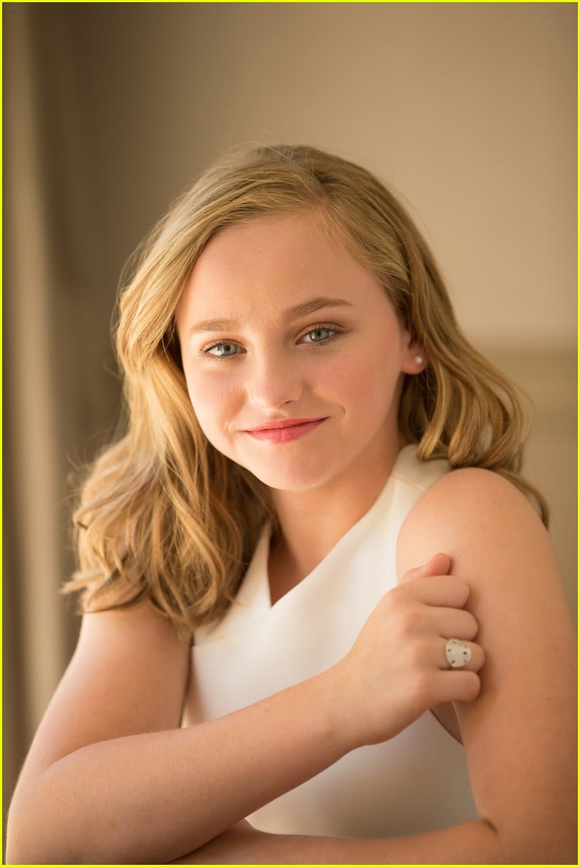 'The Conjouring 2' Star Madison Wolfe Dishes On The Role She Must Play ...