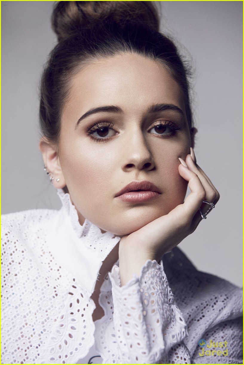 Bea Miller Opens Up About Selena Gomez, DNCE & More As 'Revival' Tour ...