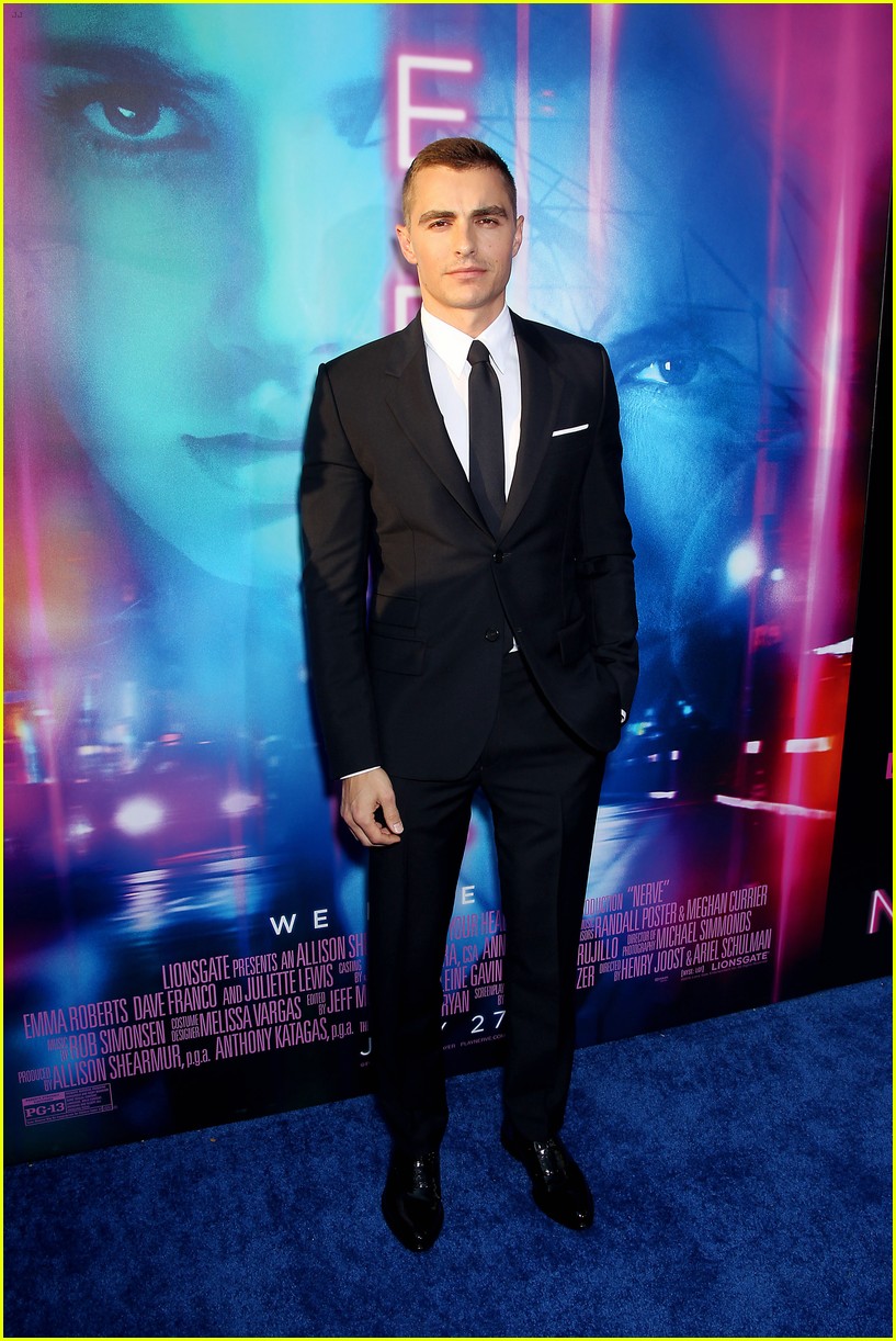 Full Sized Photo of emma roberts dave franco nerve premiere 12 | Emma ...