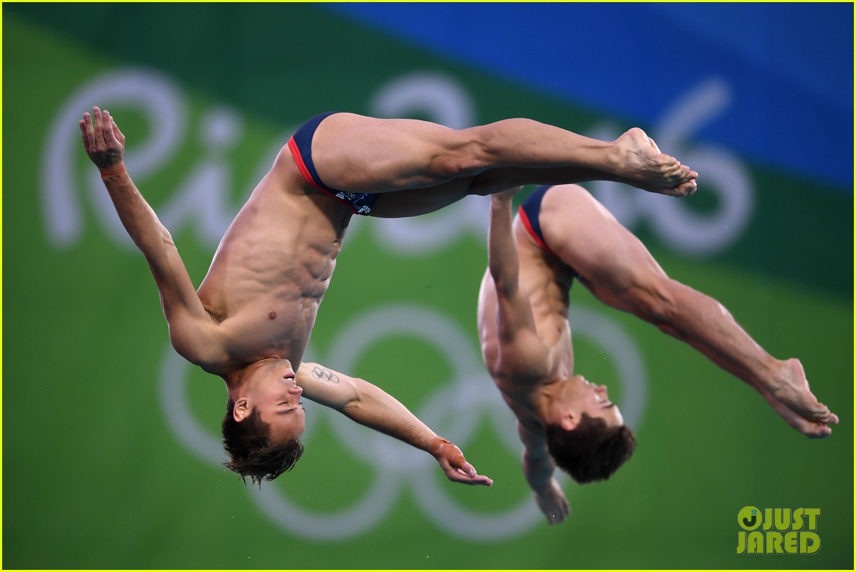 Tom Daley & Daniel Goodfellow Celebrate Bronze Medal at Olympics 2016 ...