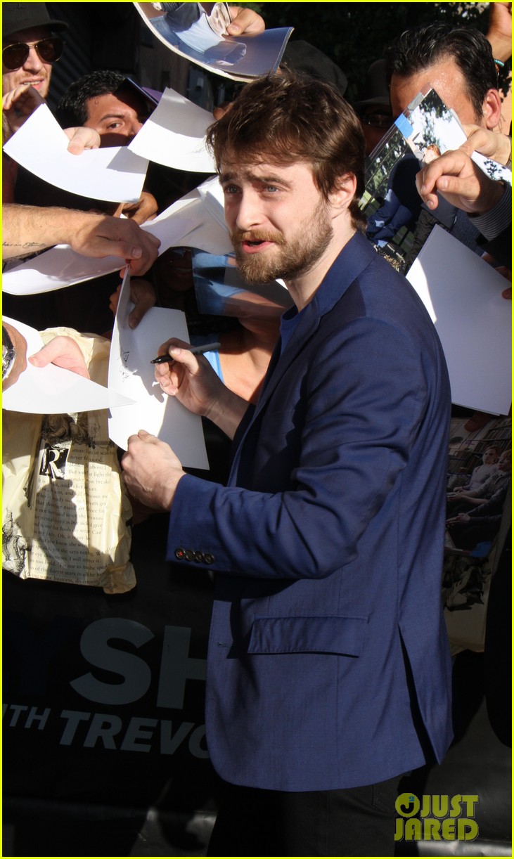 Daniel Radcliffe 'Really Doesn't Mind' Talking About 'Harry Potter ...