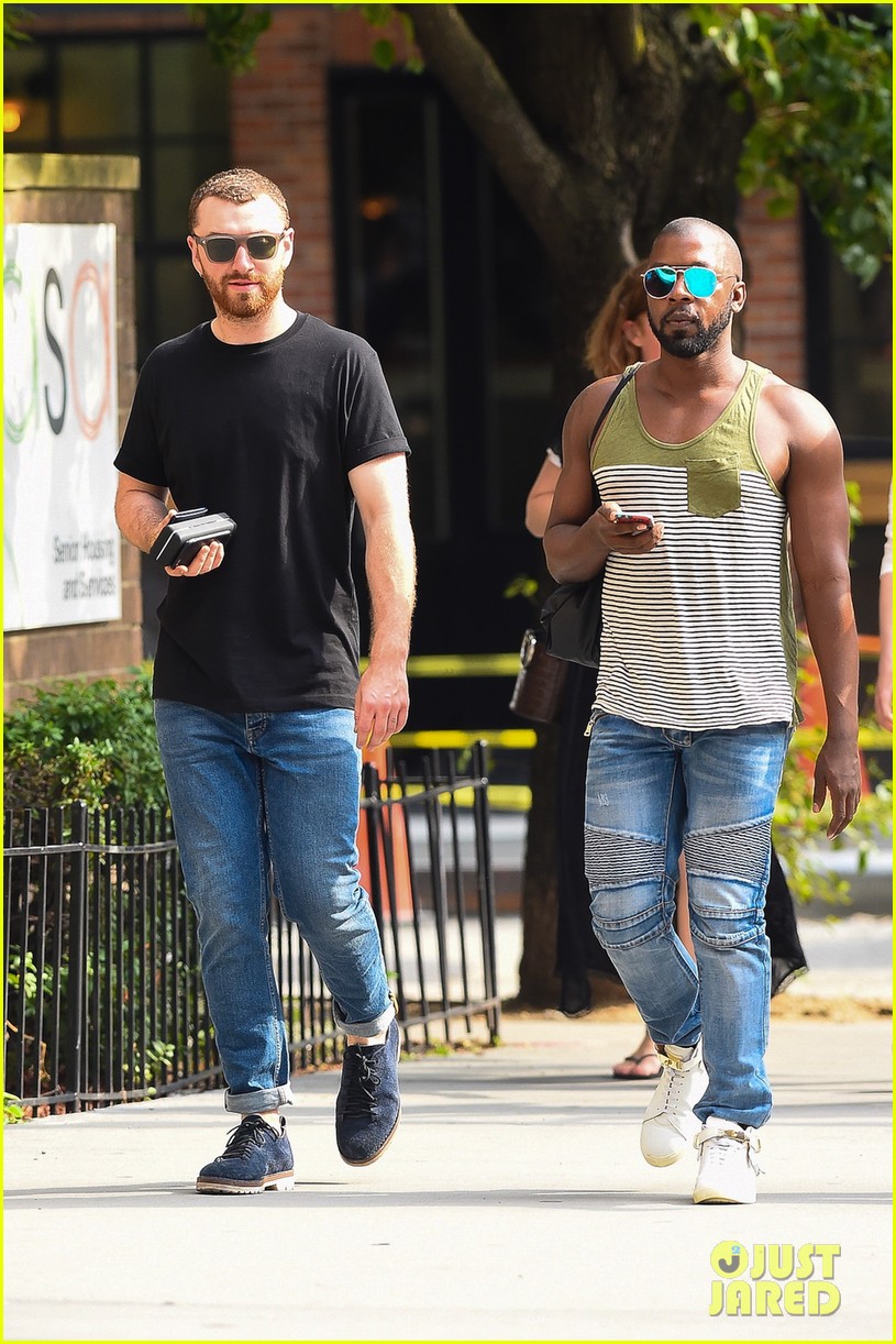 Sam Smith Is Back in London After New York City Trip | Photo 1007481 ...