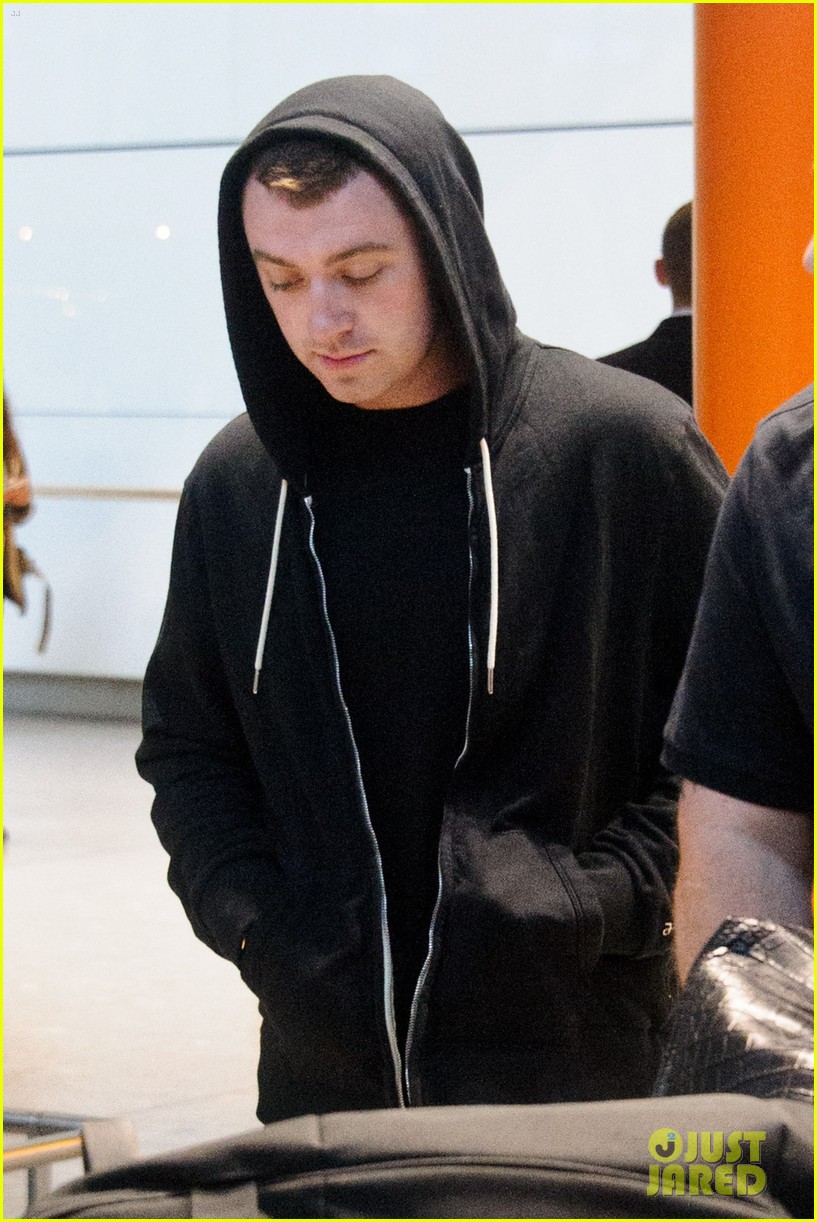 Sam Smith Is Back in London After New York City Trip | Photo 1007492 ...
