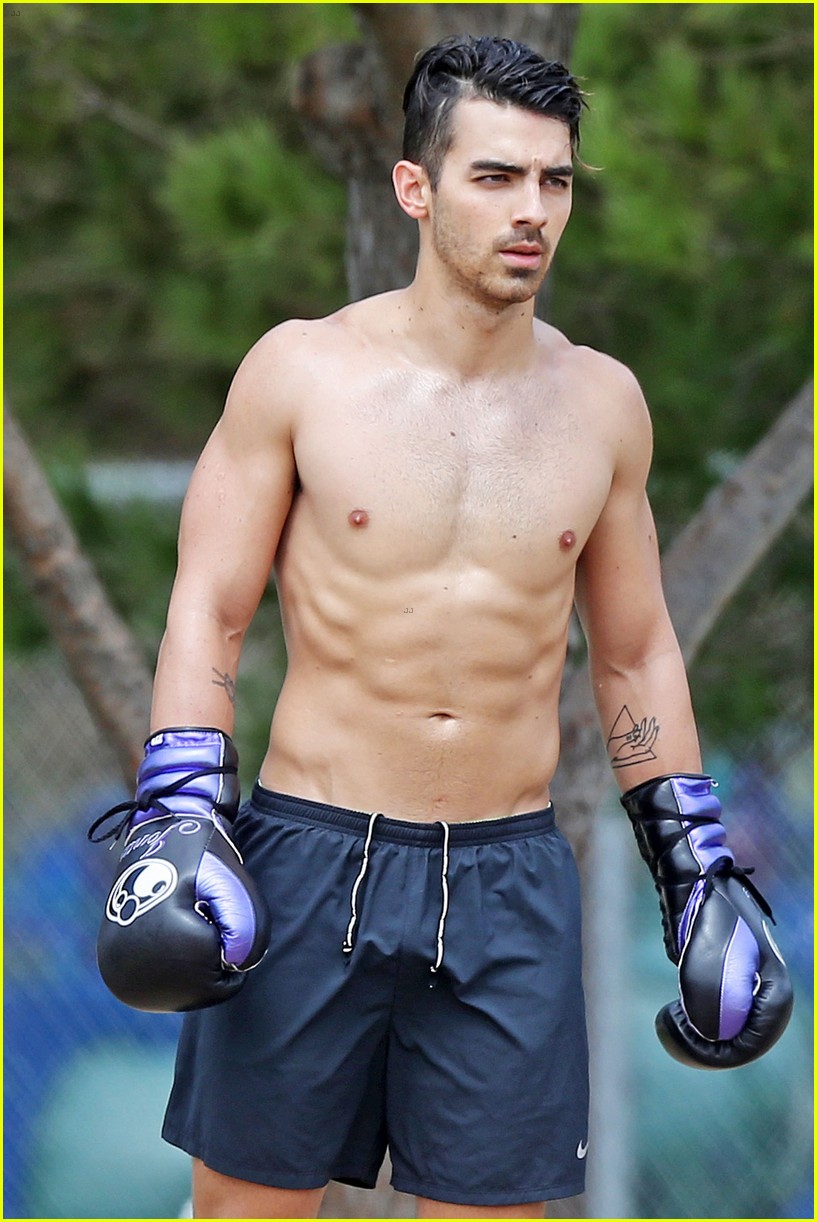 DNCE Announce Debut Album & Reveal Cover Art! | Photo 1025271 - Photo ...