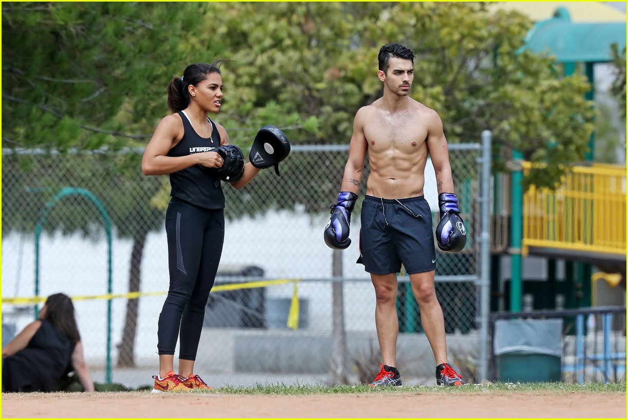 DNCE Announce Debut Album & Reveal Cover Art! | Photo 1025278 - Photo ...