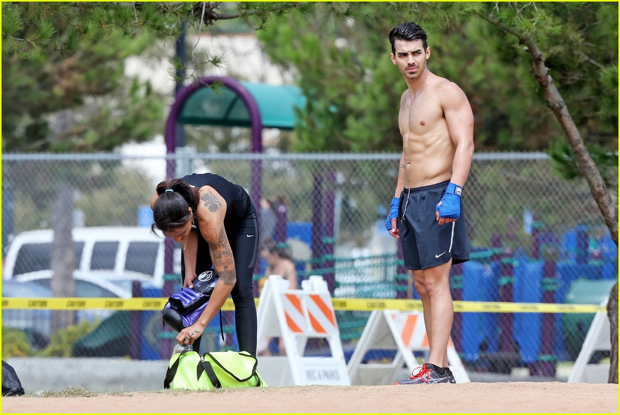 DNCE Announce Debut Album & Reveal Cover Art! | Photo 1025284 - Photo ...