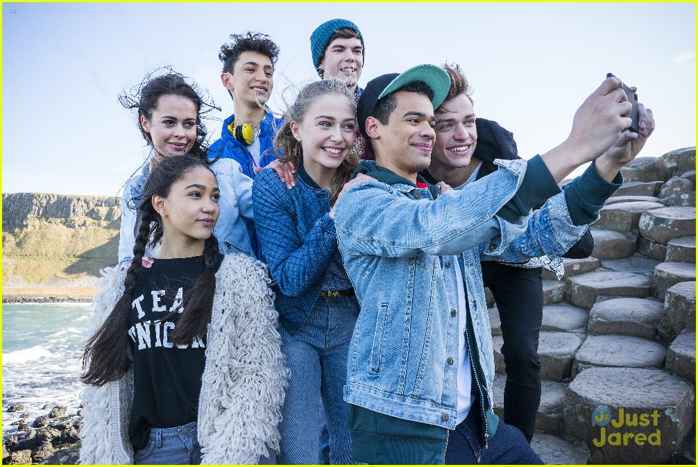 Thomas Doherty's New Show 'The Lodge' Coming To Disney Channel In ...