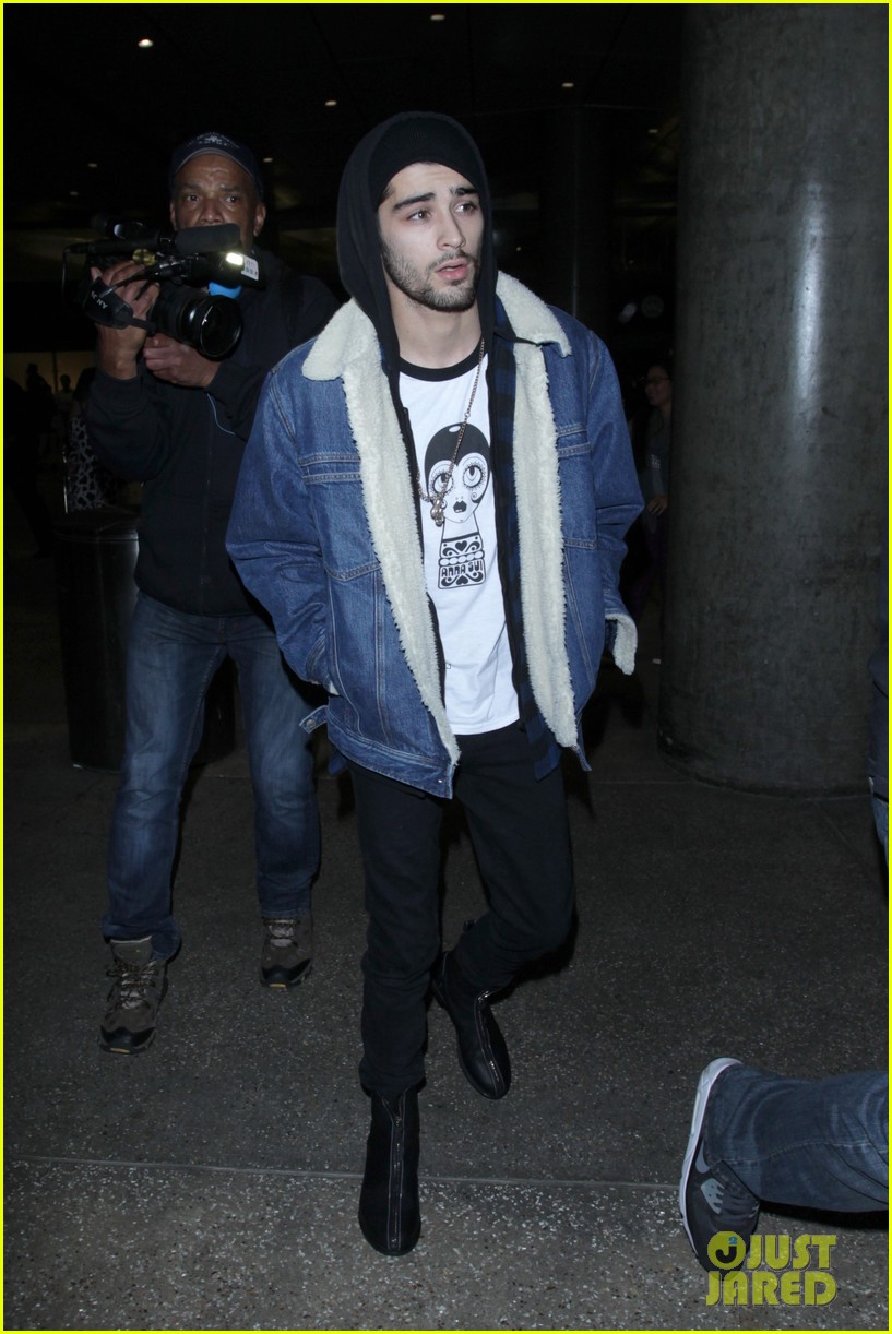 Zayn Malik's Producer Says He's 'Always Drawing, Painting or Writing ...