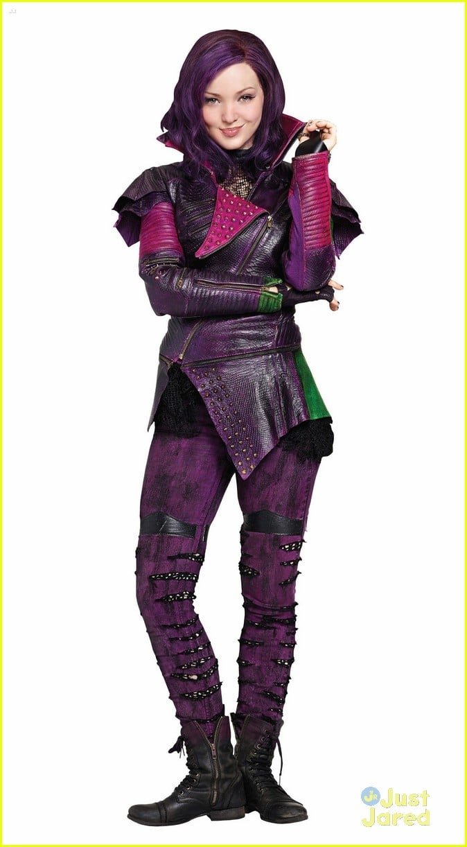 Dove Cameron's Poses For Amber & Mal Are So Similar! | Photo 1051090 ...