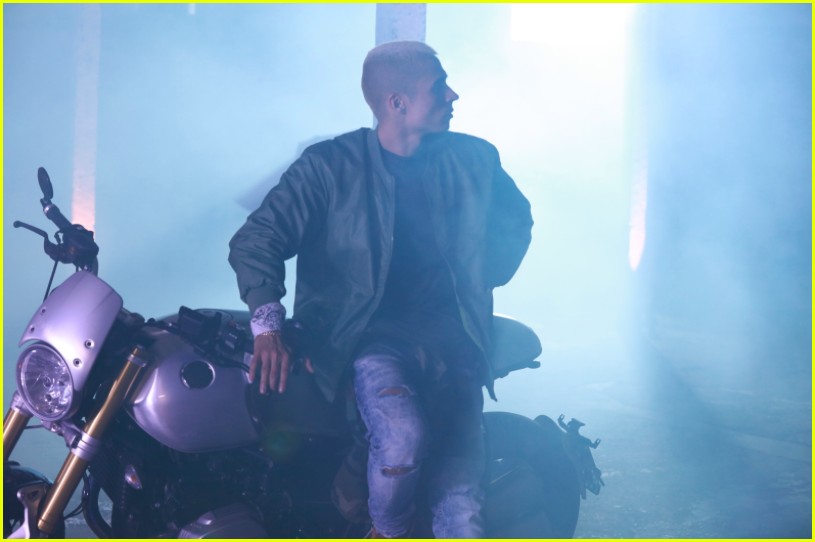 VIDEO: Sofia Reyes Drops 'Llegaste Tu' Video feat. Reykon! | Photo ...