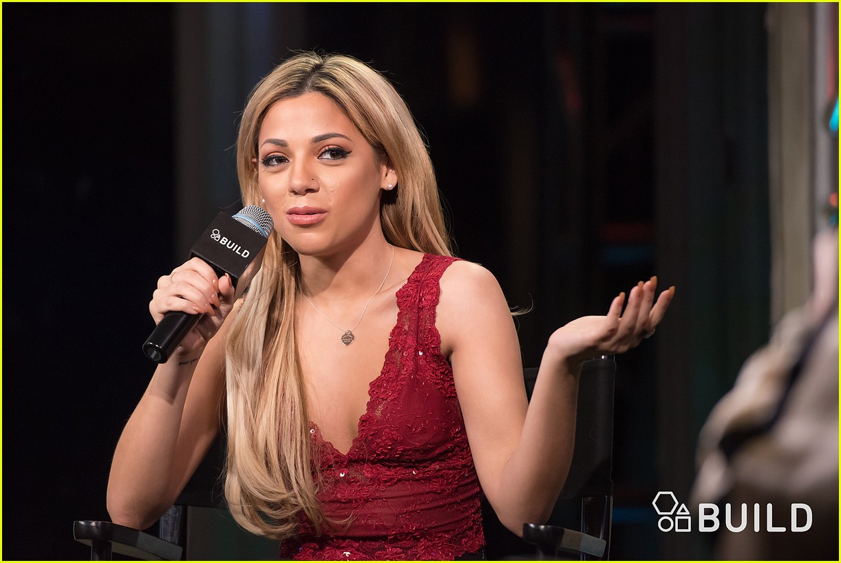 YouTube Stars Niki & Gabi Head To NYC To Promote Their Music Video ...