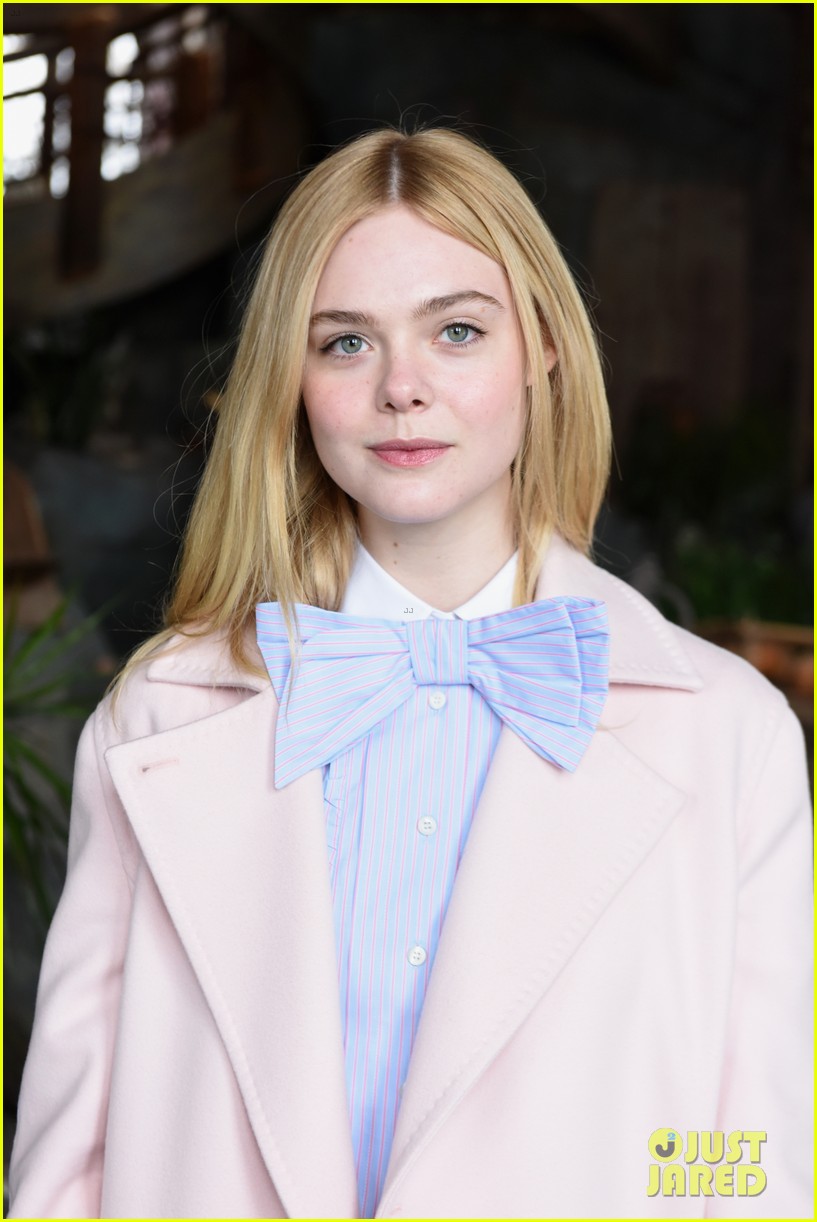 Elle Fanning Wore a Giant Bow-Tie at Sundance! | Photo 1064874 - Photo ...