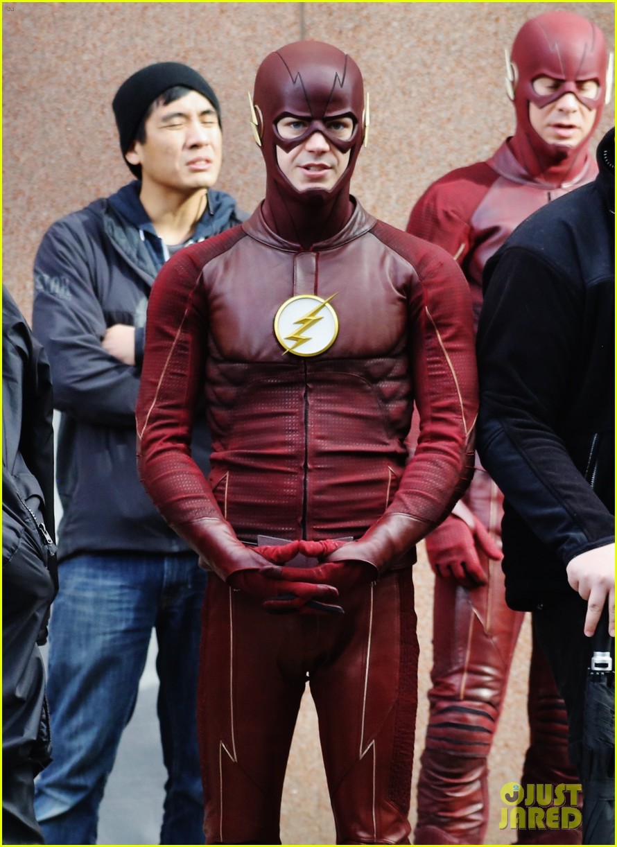 Grant Gustin & Tom Felton Are Good Guys on the Set of 'The Flash ...