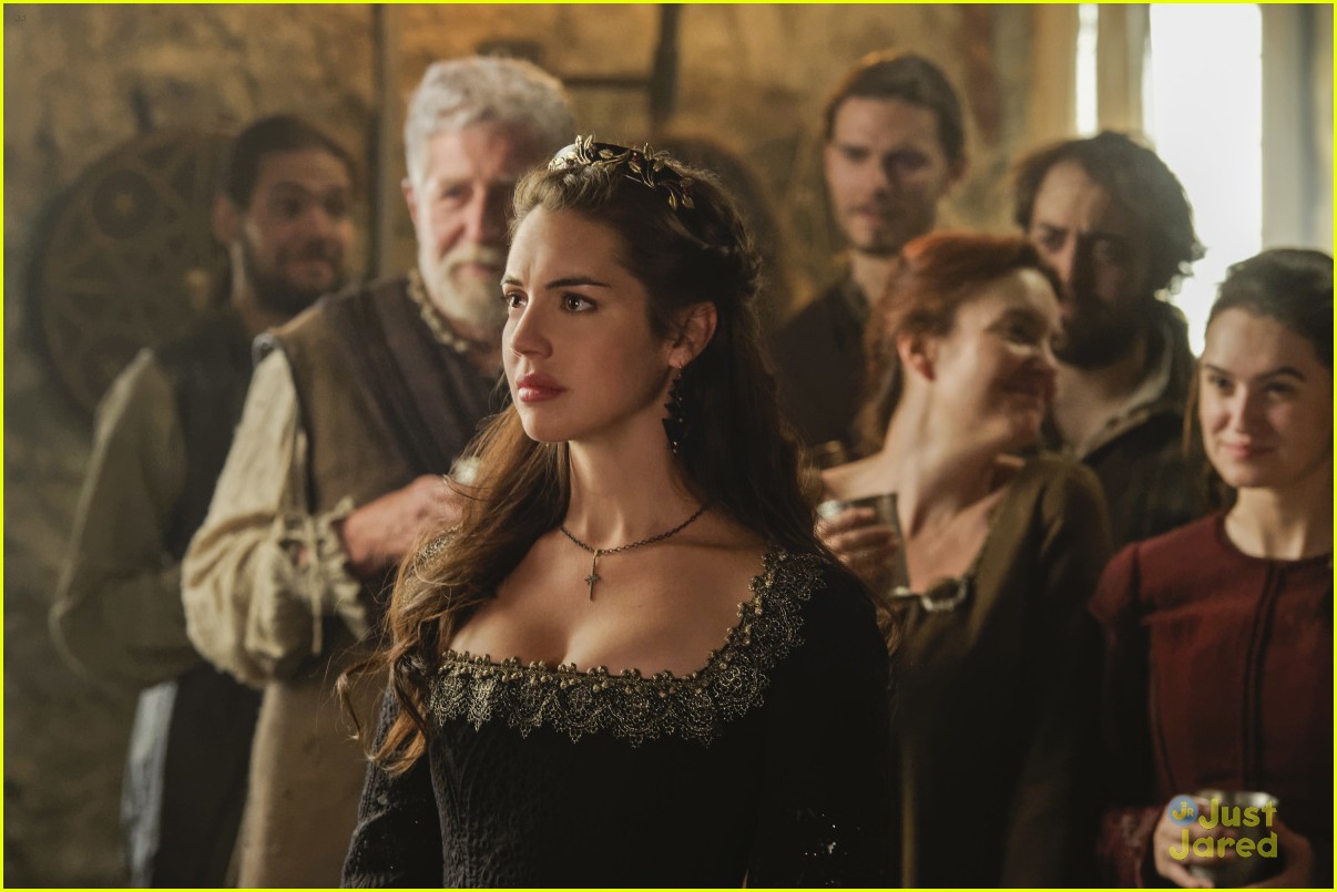 Mary Trusts No One on 'Reign's Season 4 Premiere - Sneak Peek! | Photo ...