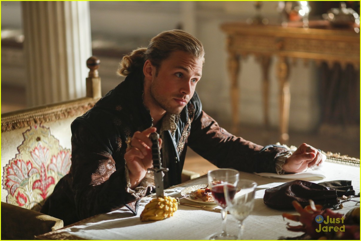 Bash Was Back On 'Reign' Last Night - Find Out How! | Photo 1080146 ...