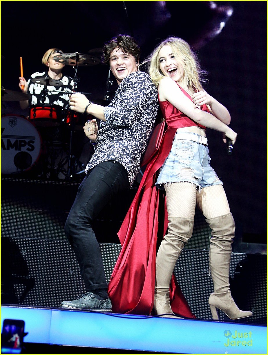 The Vamps Had The Entire O2 Arena Sing 'Happy Birthday' To Sabrina ...