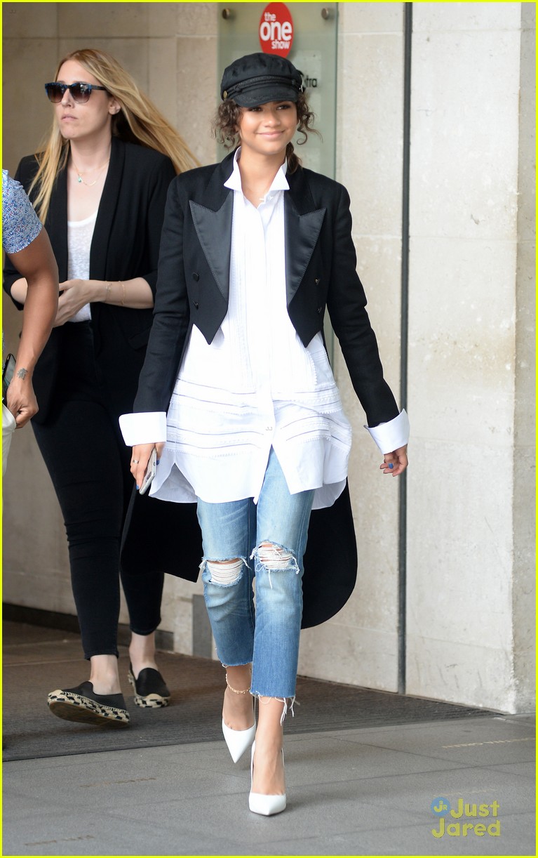 Zendaya Opens Up About Heartache After Breaking Up With Her Secret ...
