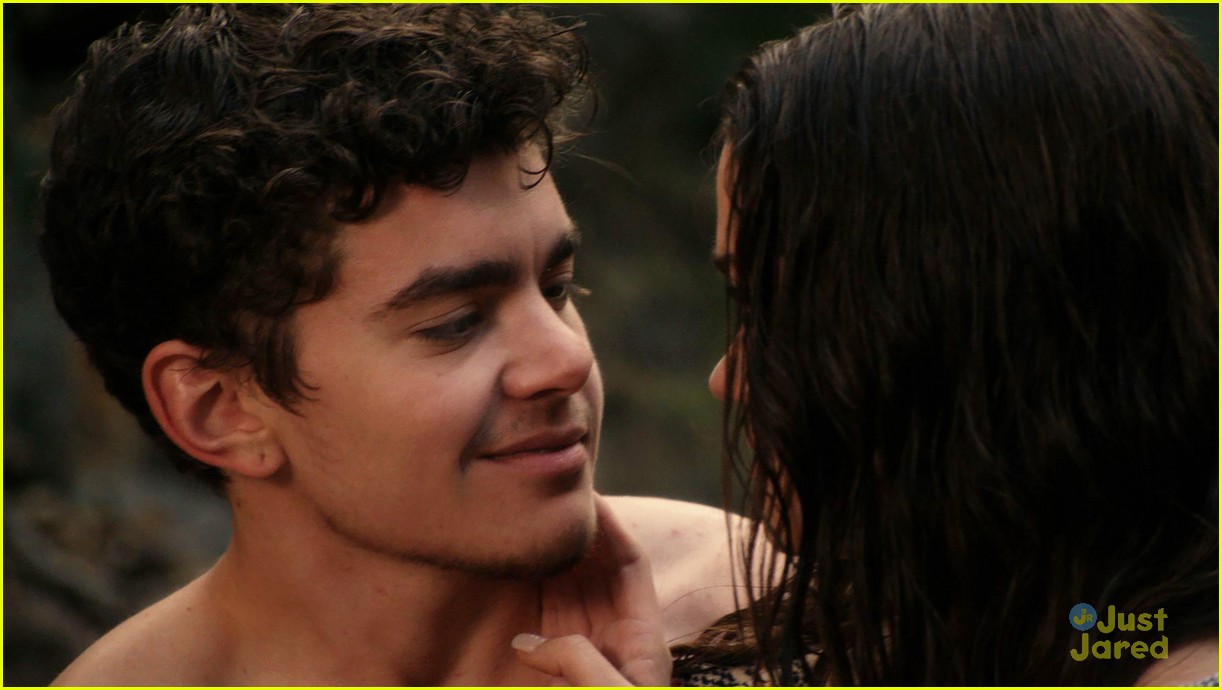 The Fosters' Elliot Fletcher Says Callie & Aaron Are Ready To Move ...