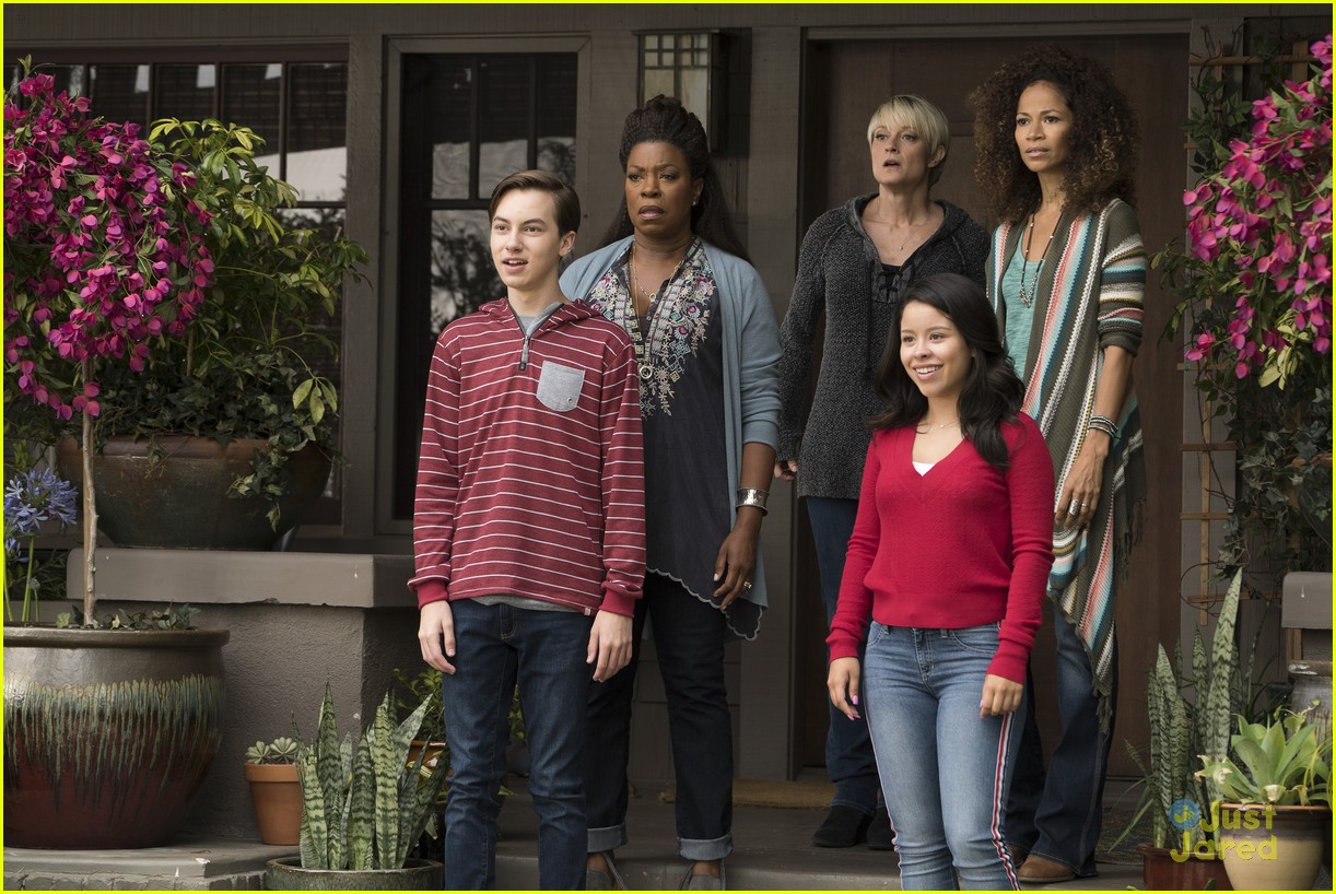 Full Sized Photo of the fosters callie aaron next steps relationship ...