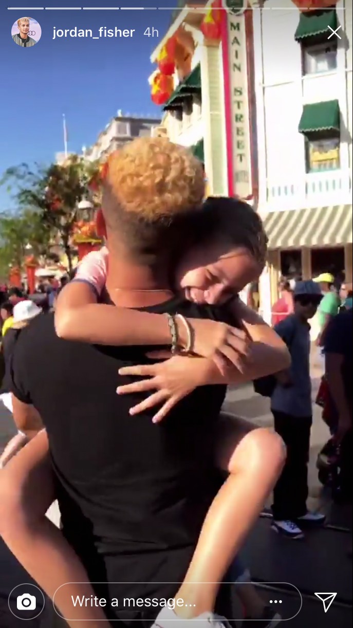 Jordan Fisher Surprises Niece Aubrey In The Cutest Way Ever! | Photo ...