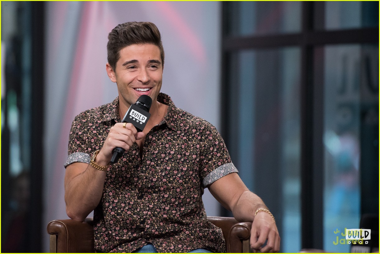 Jake Miller Hypes Up Newly Announced 'Hit and Run Tour' | Photo 1125828 ...
