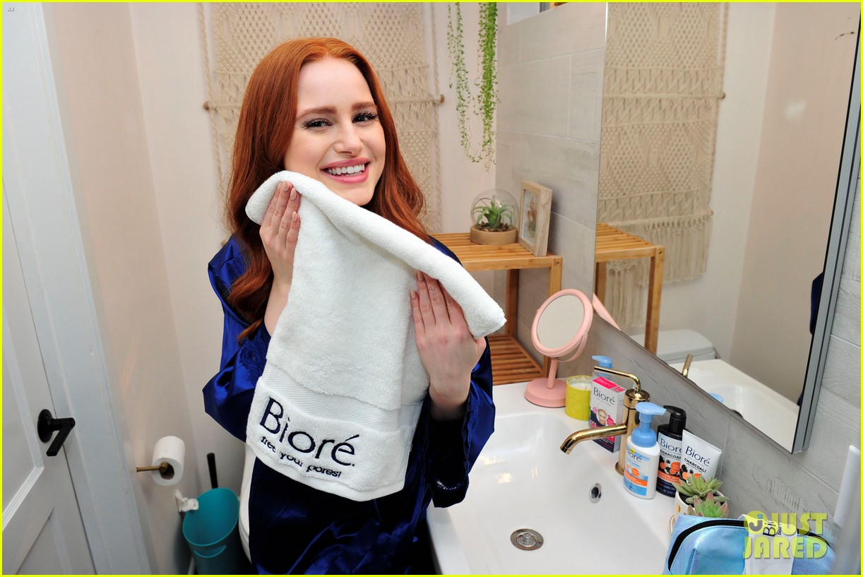 Madelaine Petsch Gets Soapy While Filming First Biore Commercial ...