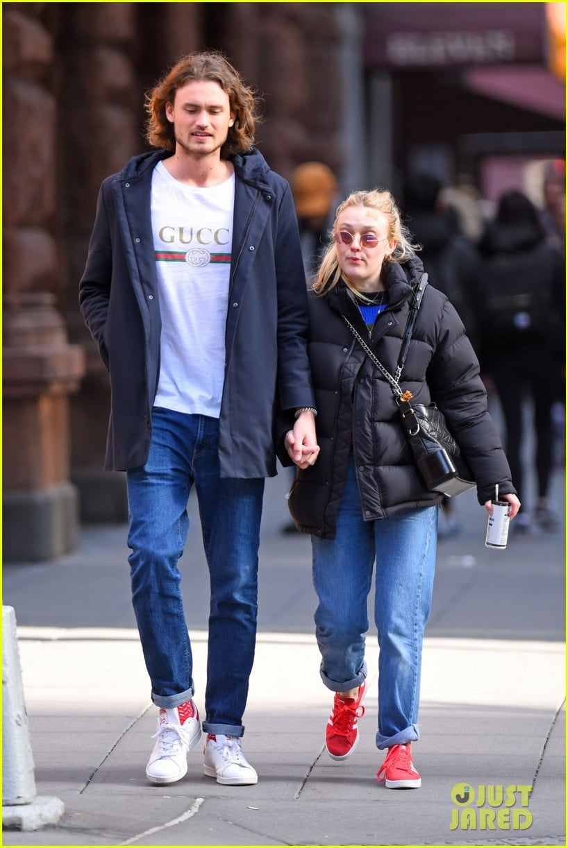 Dakota Fanning Spends the Day With Her Valentine Henry Frye! | Photo ...