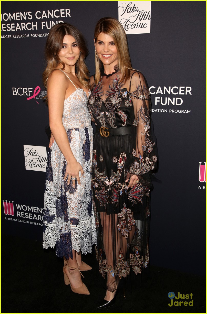 Olivia Jade Says Having Two Famous Parents Prepared Her To Tell Which ...