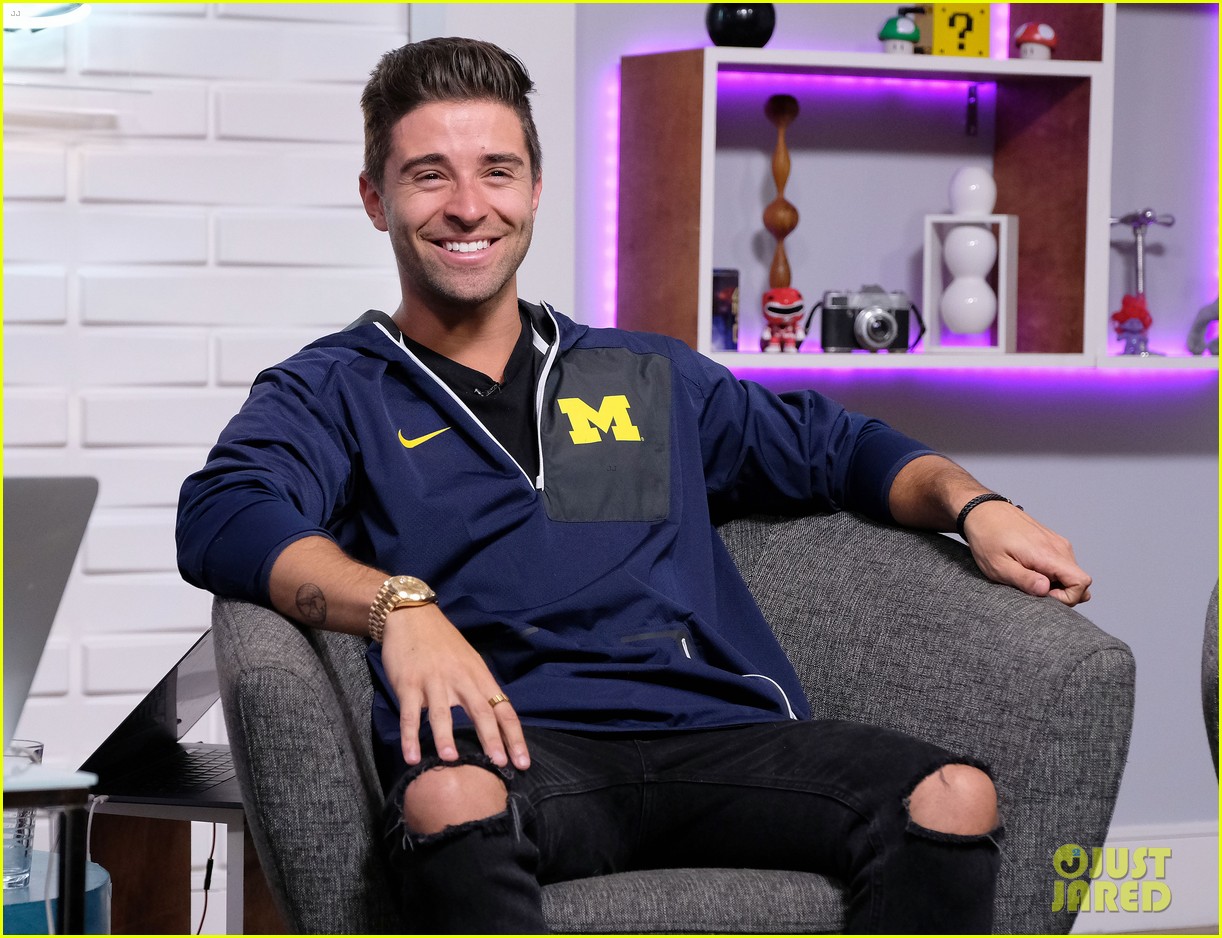 Jake Miller Got His Sanity Back After Going Independent | Photo 1149026 ...