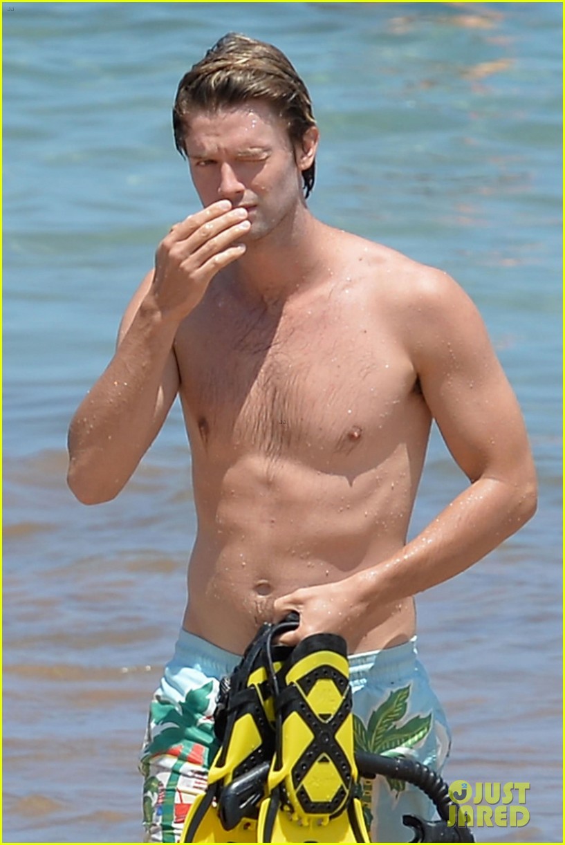 Patrick Schwarzenegger & Girlfriend Abby Champion Enjoy Vacation in ...