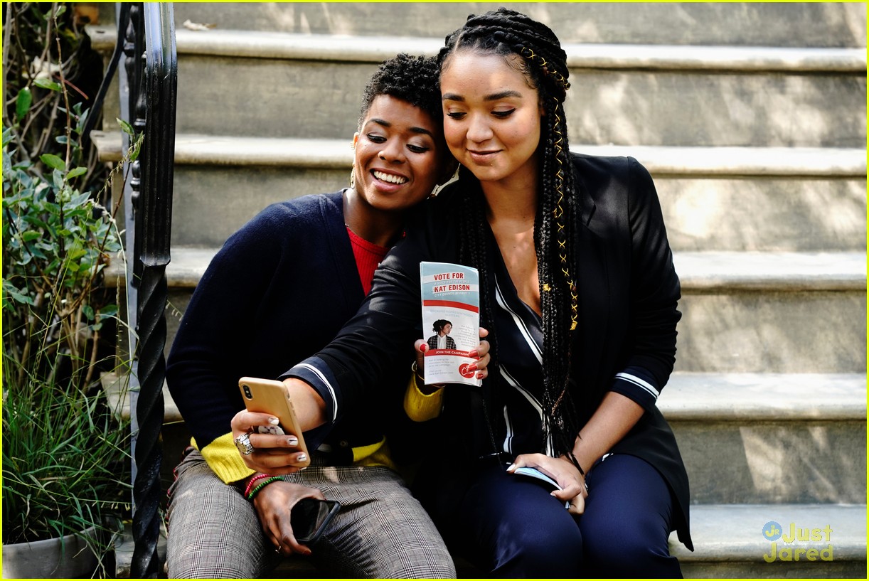 Kat Faces Racial Profiling In Her Campaign on 'The Bold Type' Tonight ...