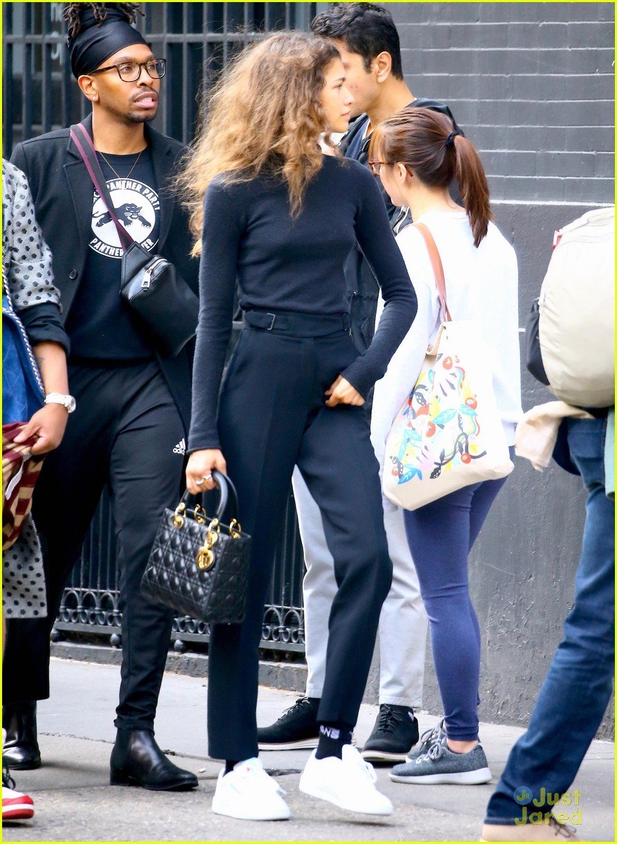 Zendaya Drops New Summer Dresses For Spring TommyxZendaya Collection ...