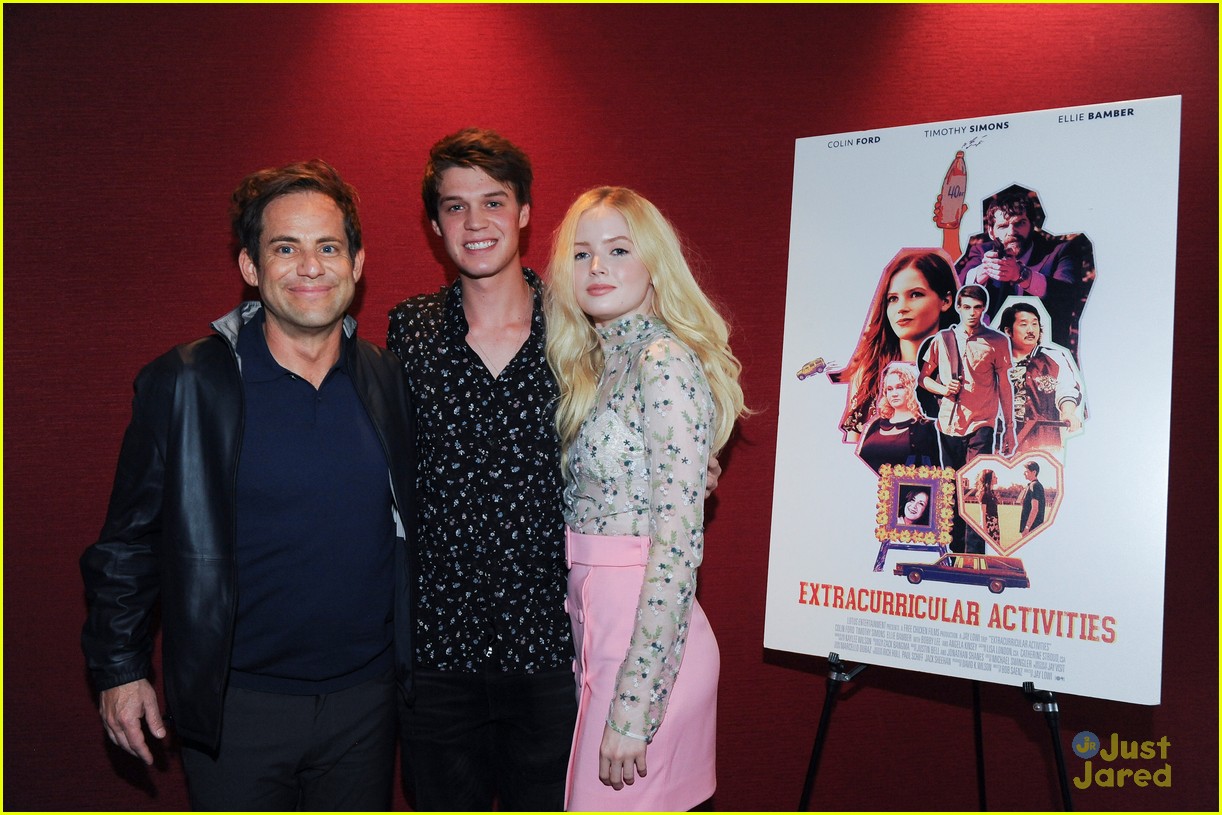 Ellie Bamber Steps Out in Style For Royal Academy Party in London After ...