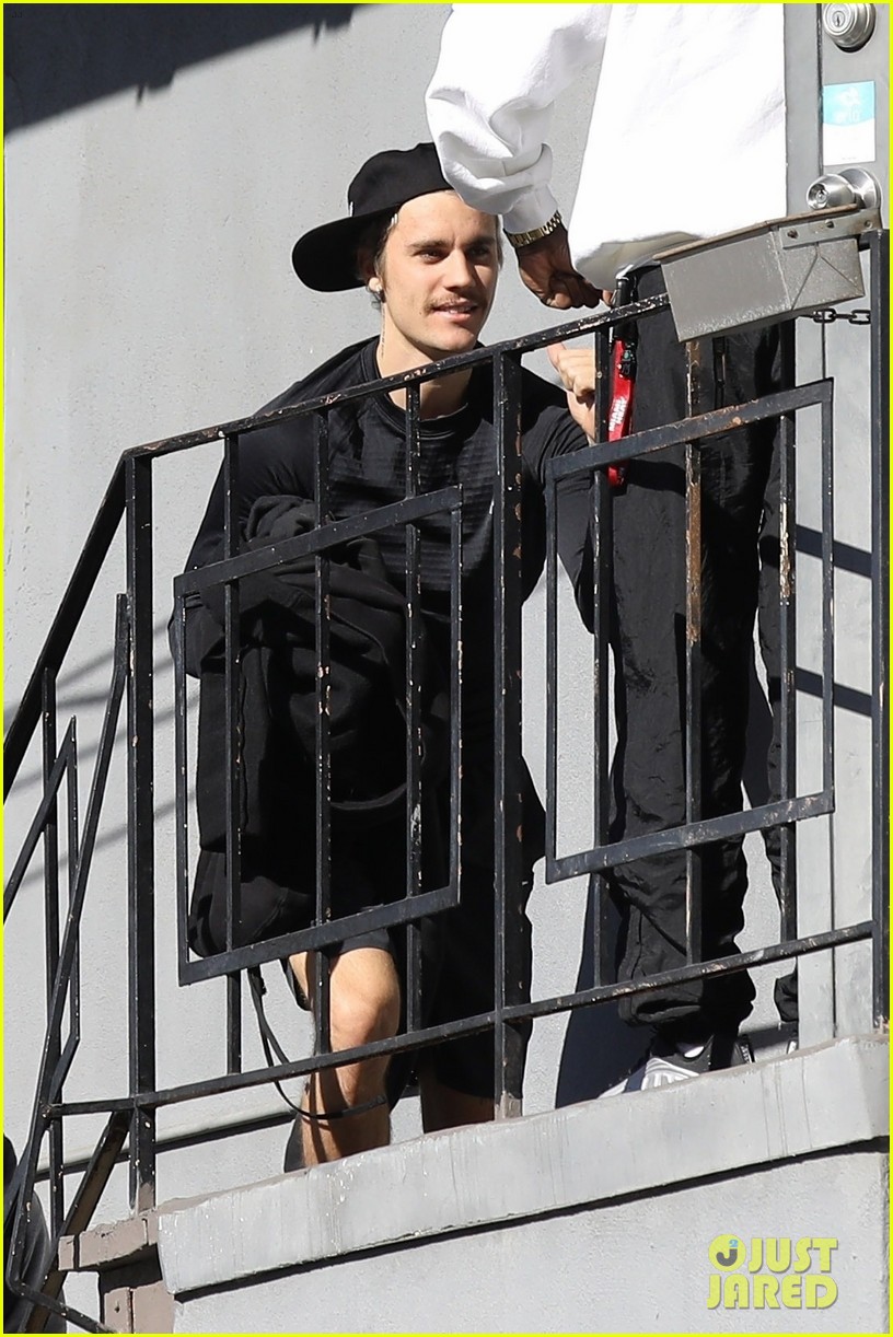 Justin Bieber Is Keeping Busy at the Studio! | Photo 1285999 - Photo ...