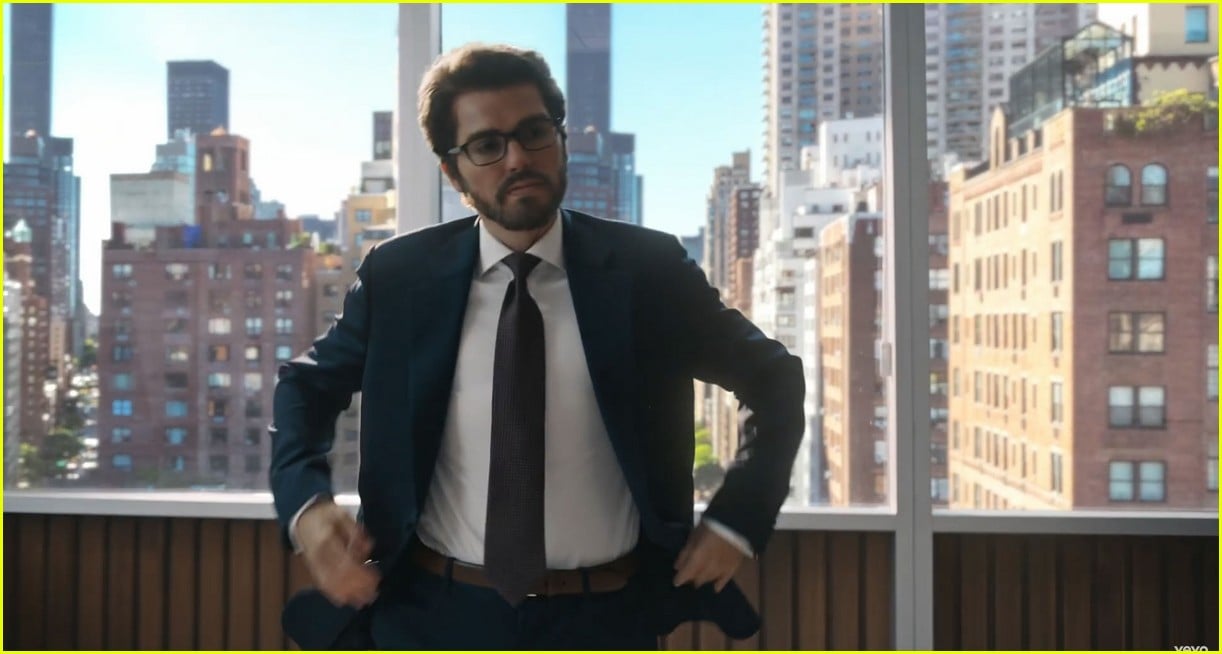 Taylor Swift Directed Her 'The Man' Video, Which You Can Watch Here ...