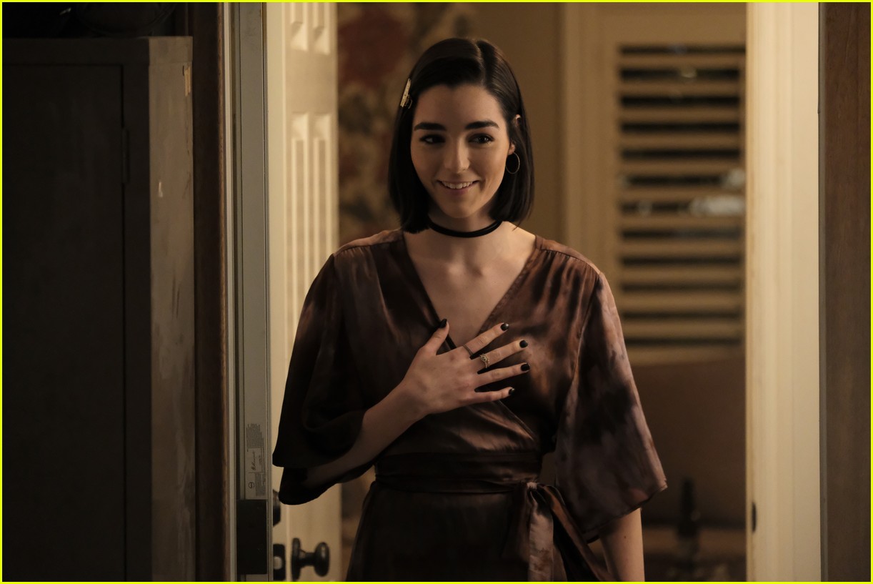 Indiana Massara & Chris Carpenter Star In New Movie 'Hero Mode' - Watch ...