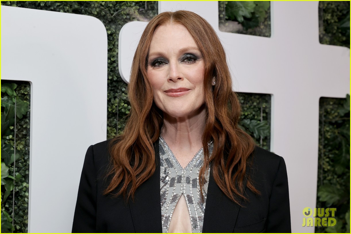 Amandla Stenberg Sparkles at 'Dear Evan Hansen' Premiere with Ben Platt ...