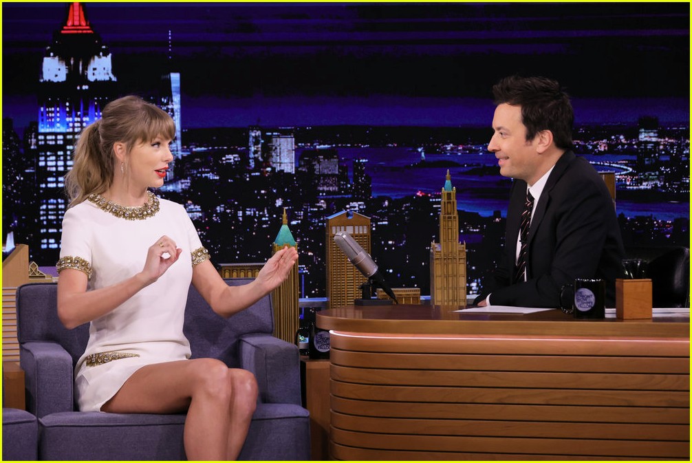 See Photos from Taylor Swift's 'Fallon' & 'Meyers' Interviews! | Photo 1329517 - Photo Gallery ...