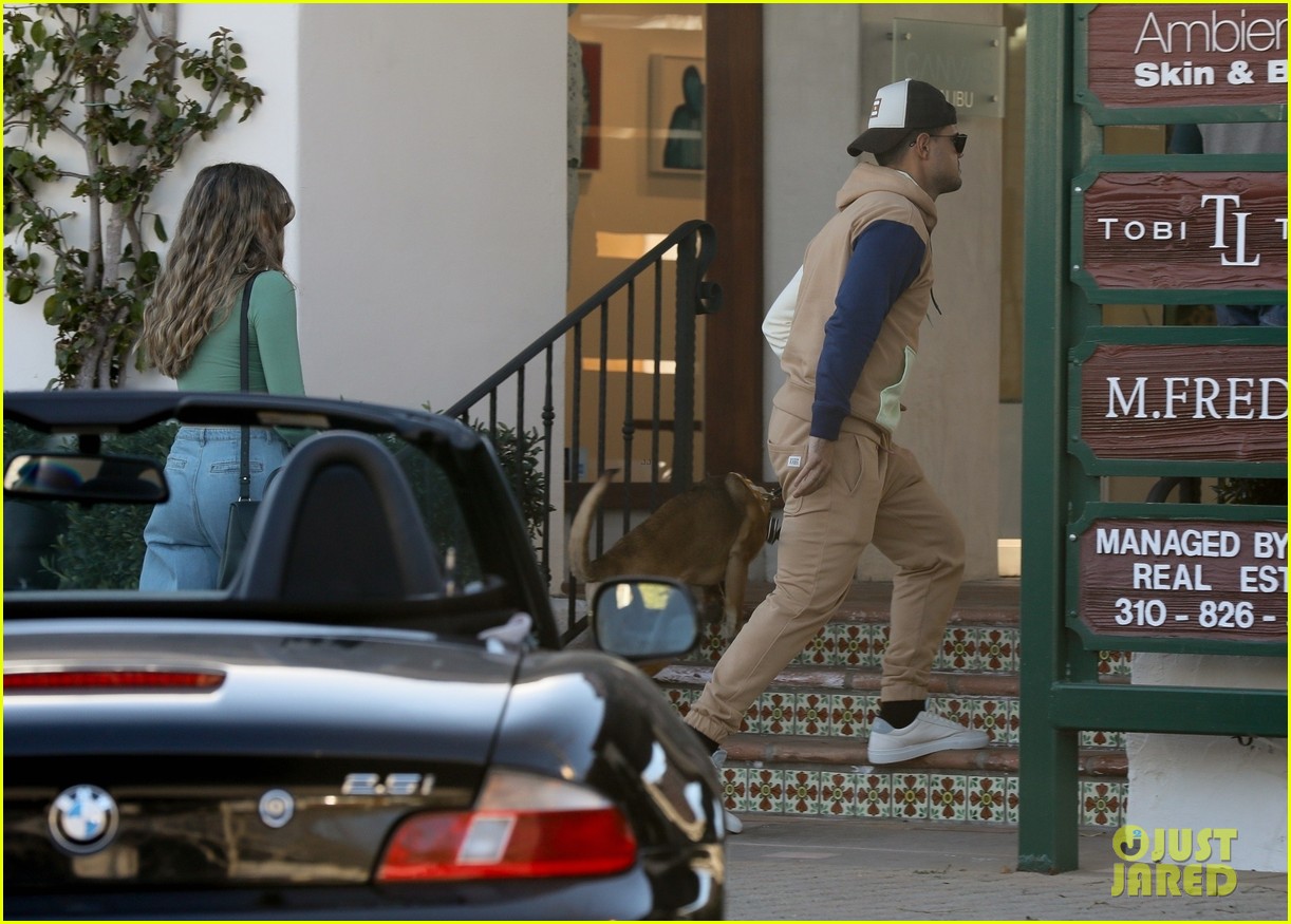 Taylor Lautner Spends Time in Malibu with New Fiancee Tay Dome - See ...