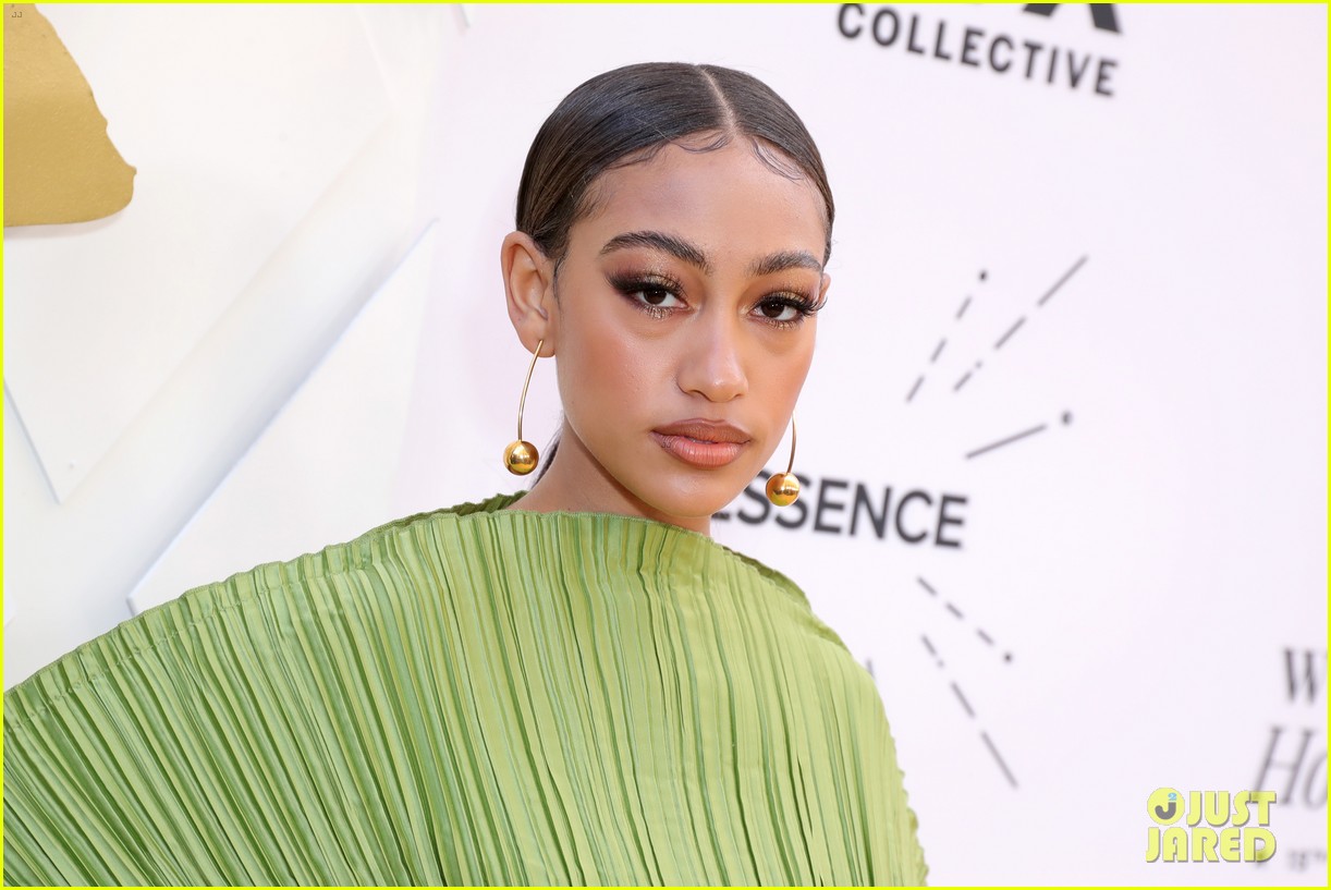 Jabari Banks Shows Off Pink Hair at Essence Awards With Storm Reid ...