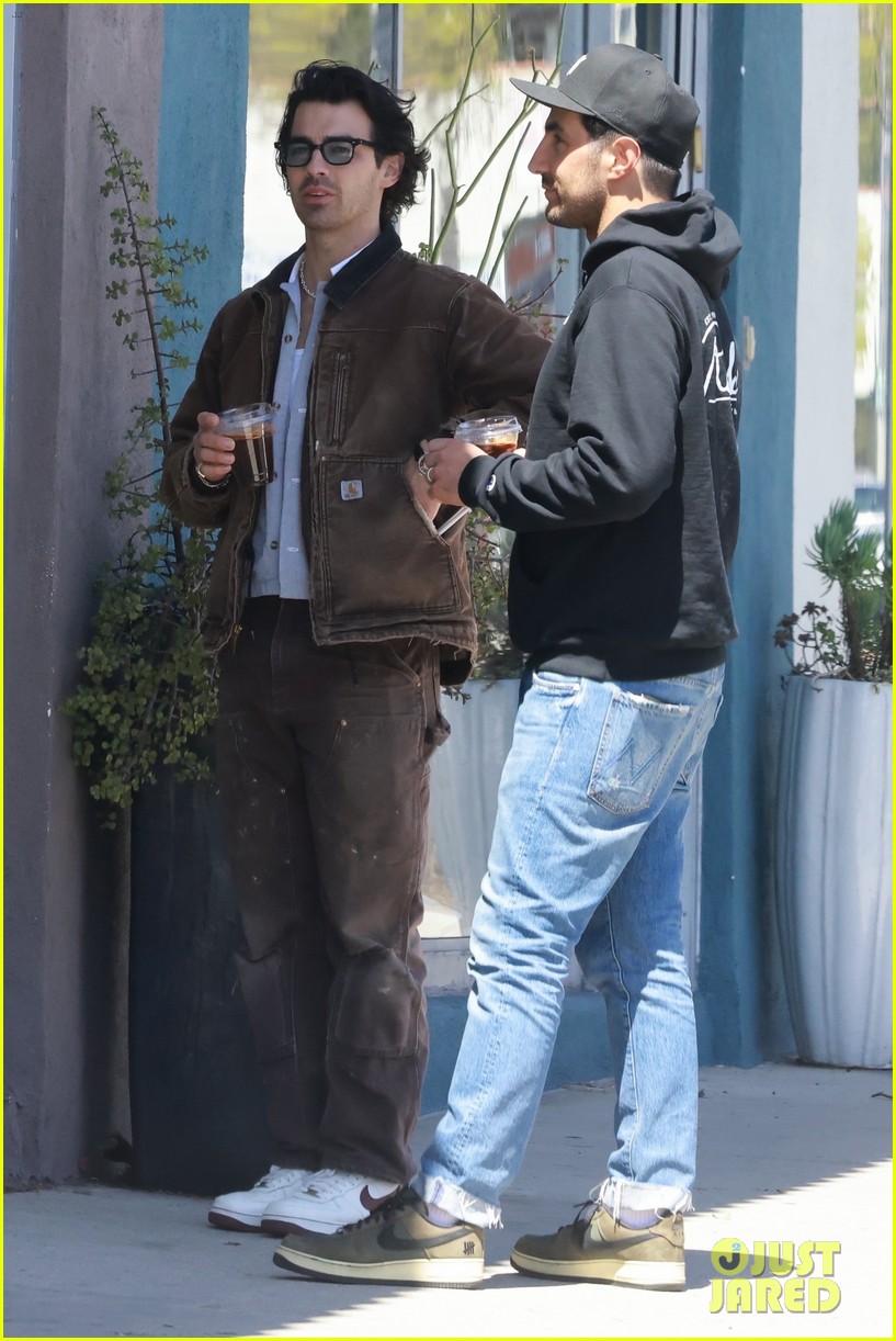 Joe Jonas Hangs Out With Longtime Friend Greg Garbowsky After Peloton ...